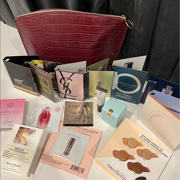 Skincare | Sample Set With Makeup Pouch | Poshmark